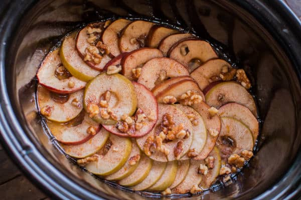 Slow Cooker Scalloped Apples - The Magical Slow Cooker