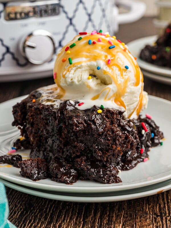 Slow Cooker Hot Fudge Cake - The Magical Slow Cooker