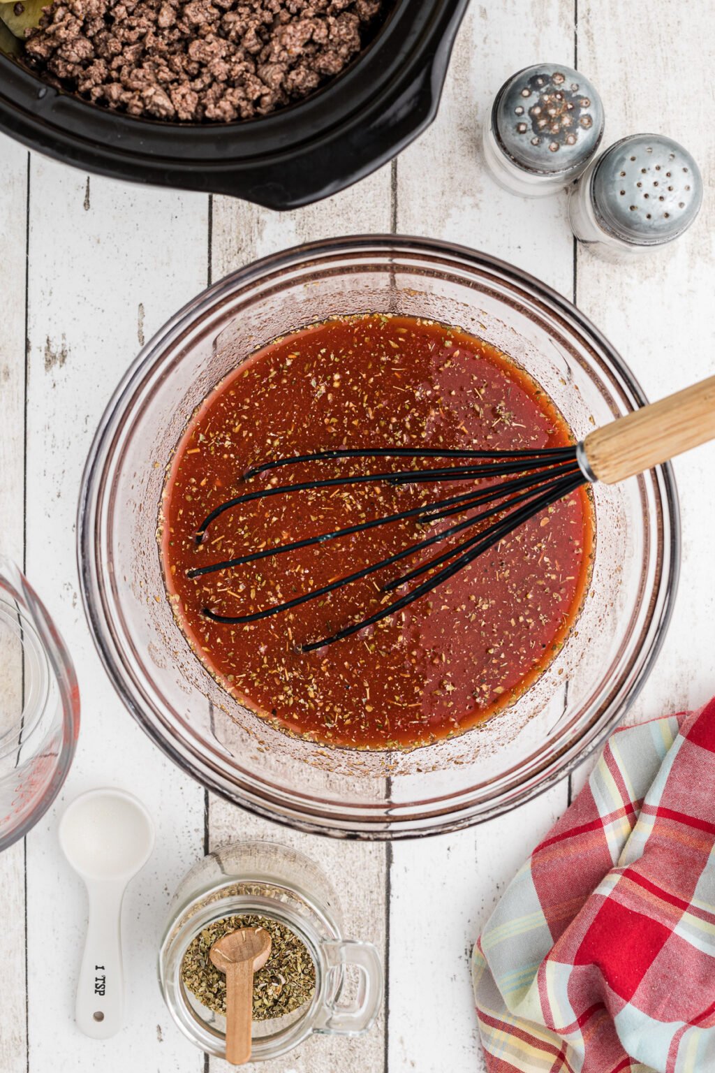 Slow Cooker Poor Man's Stew - The Magical Slow Cooker