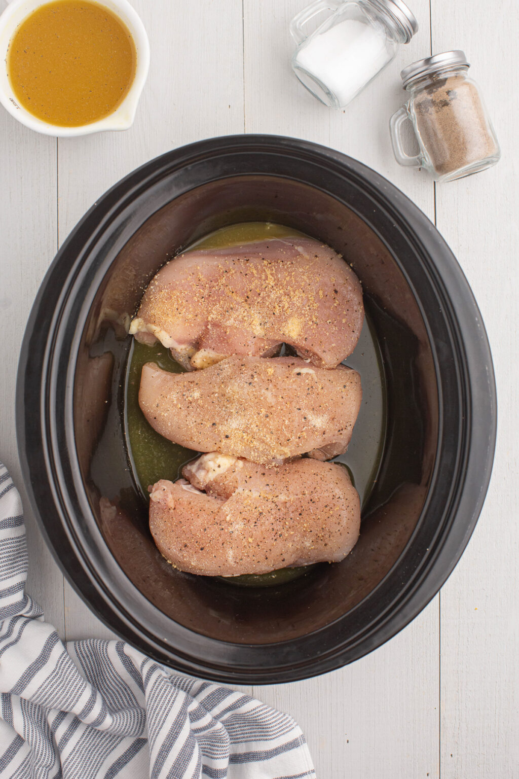 Slow Cooker Chicken Breast - The Magical Slow Cooker