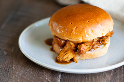 Slow Cooker Root Beer Chicken - The Magical Slow Cooker