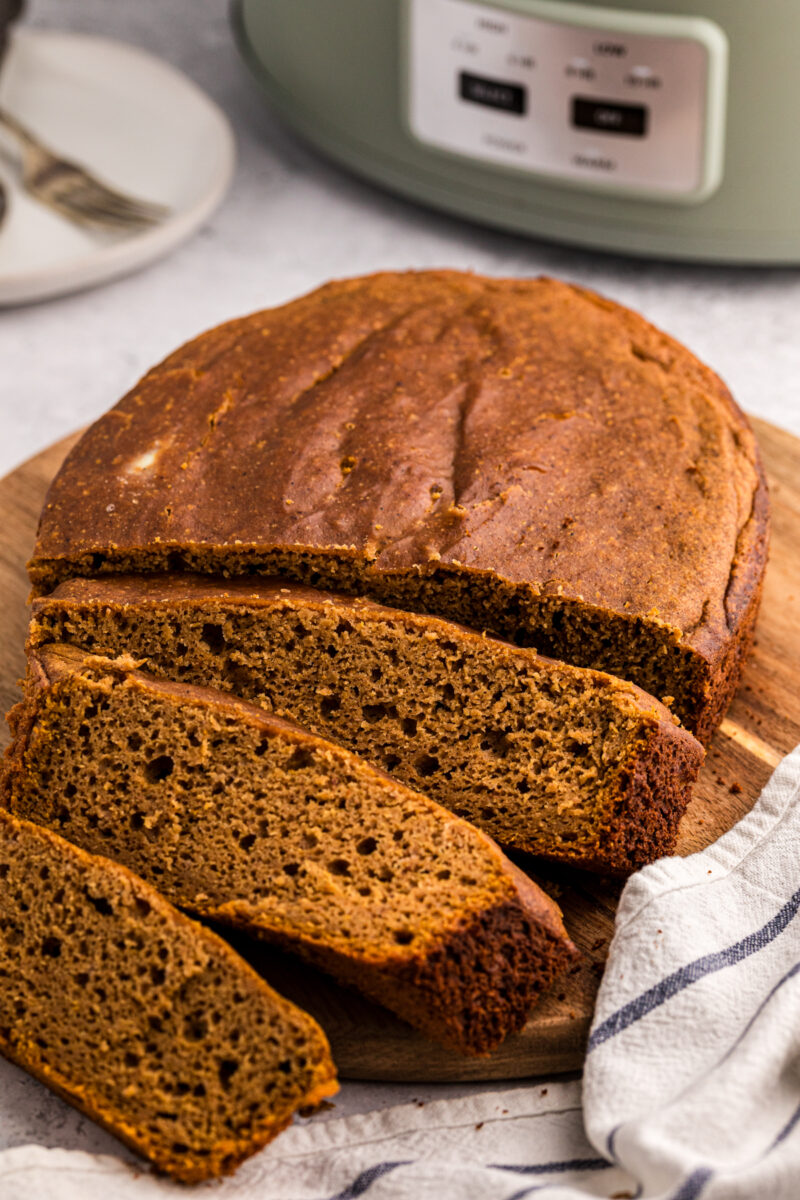 Slow Cooker Pumpkin Bread - The Magical Slow Cooker