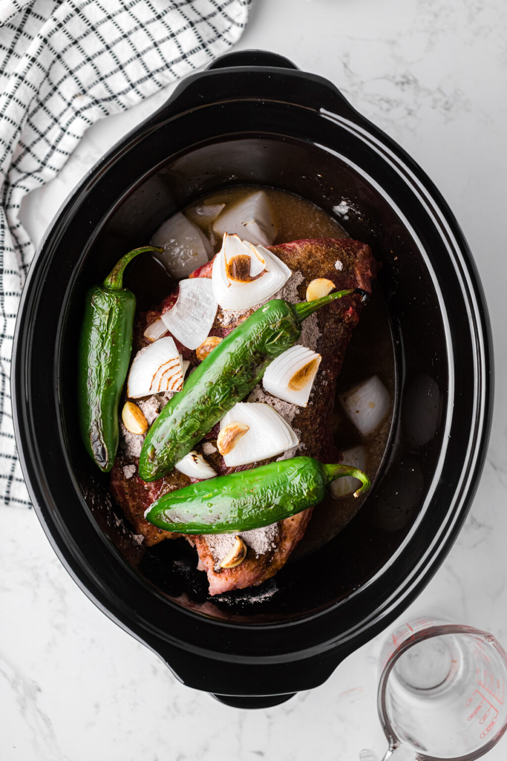 Slow Cooker Jalapeno Beef Sandwiches - The Magical Slow Cooker