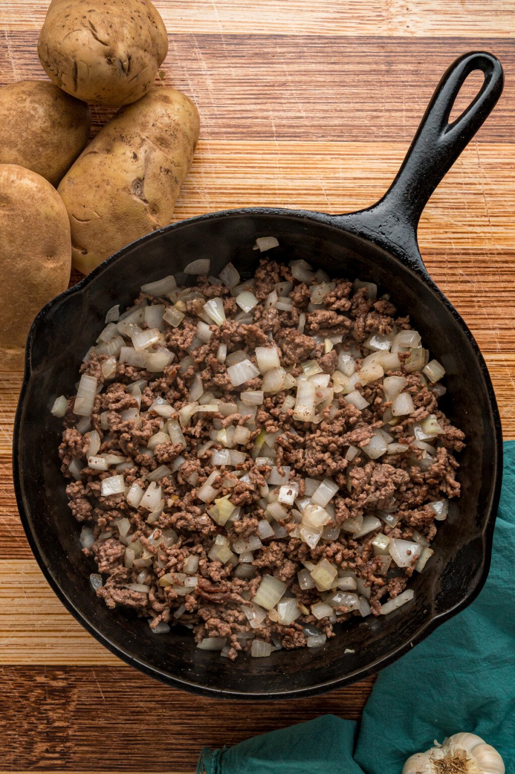 Slow Cooker Cowboy Casserole - The Magical Slow Cooker