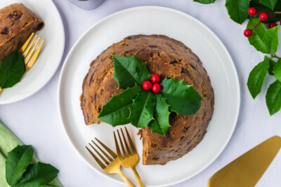 Slow Cooker Figgy Pudding - The Magical Slow Cooker