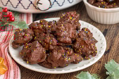 Slow Cooker Turtles {with Rolo's} - The Magical Slow Cooker