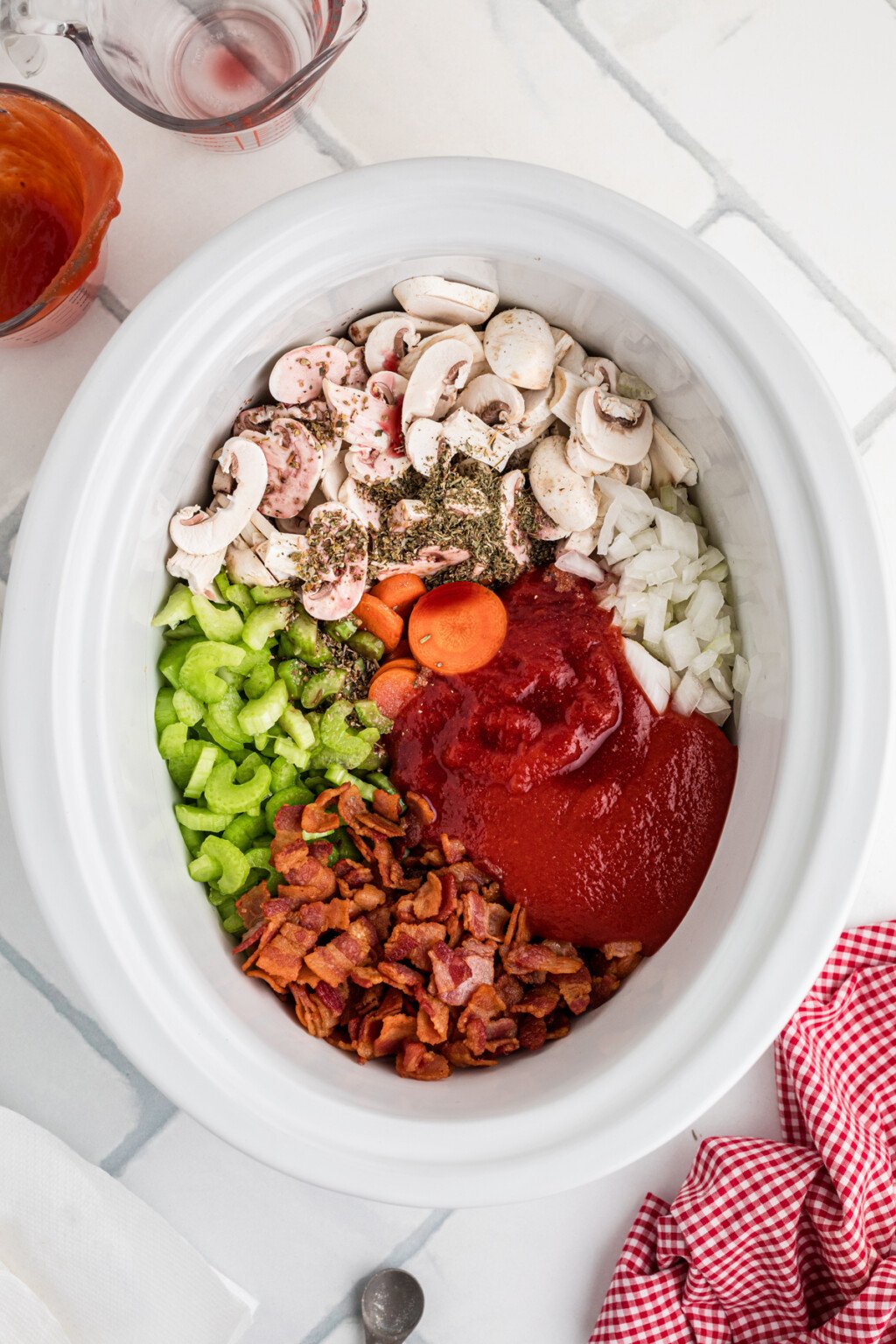 Slow Cooker Chicken Merlot - The Magical Slow Cooker