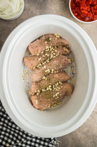 Slow Cooker Balsamic Chicken - The Magical Slow Cooker